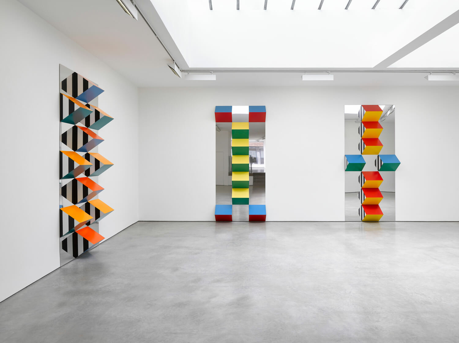 Daniel Buren: PILE UP: High Reliefs. Situated Works