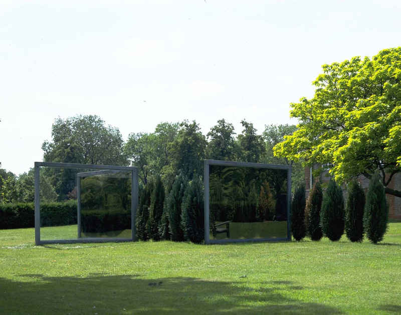 Dan Graham | Artists | Lisson Gallery