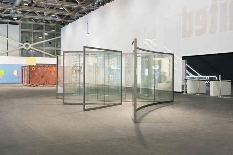 Dan Graham | Artists | Lisson Gallery